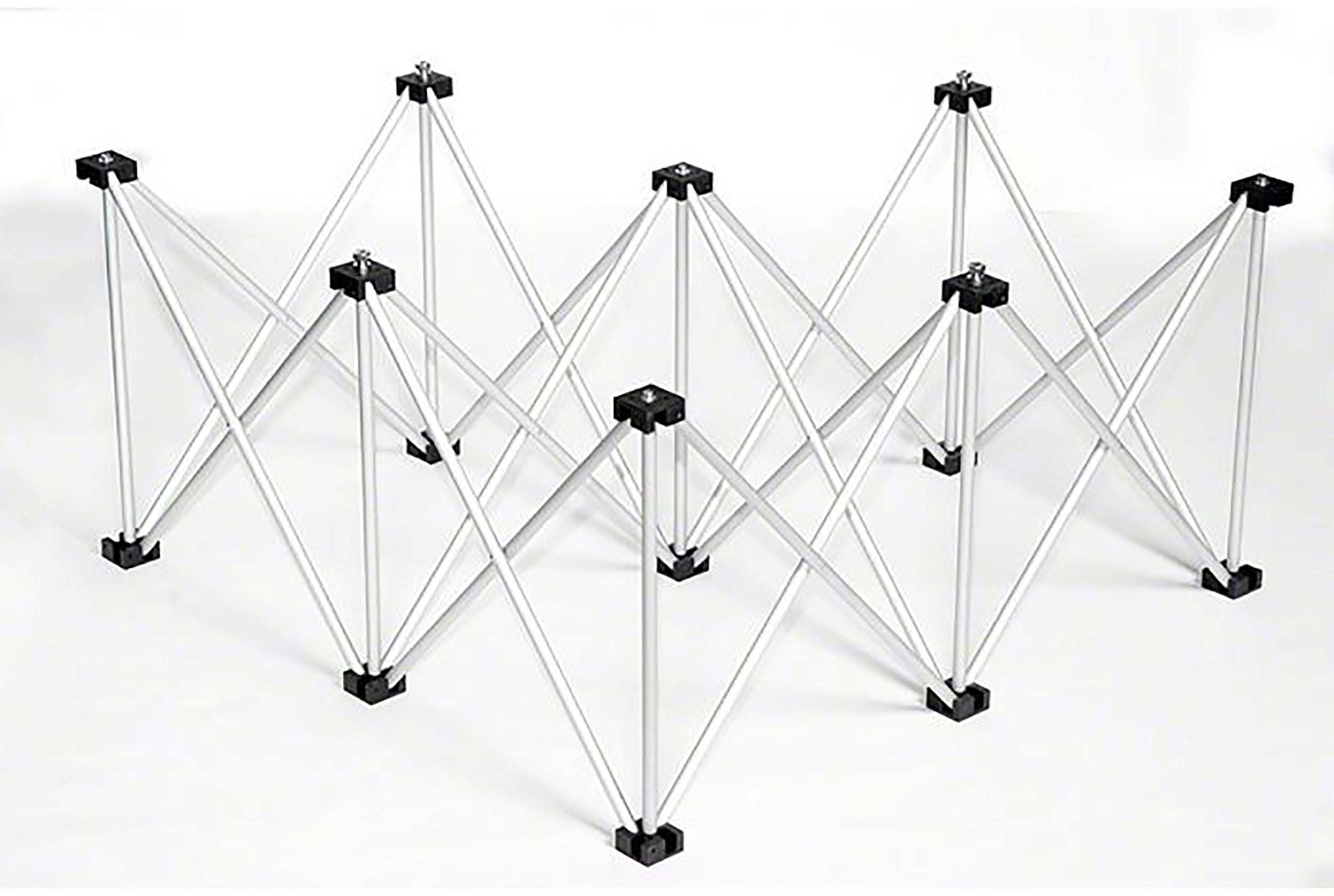 Intellistage ISQR4X8, 8" High Riser for 4FT x 4FT Quarter Round Platfo